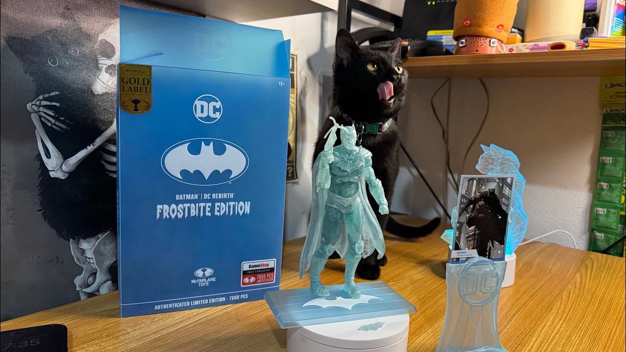 Batman Frostbite Edition #mcfarlanetoys #goldedition #gamestop #reseña ...