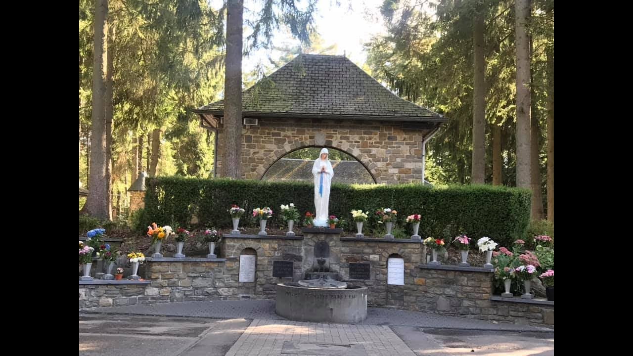 OUR LADY OF BANNEUX BELGIUM - YouTube