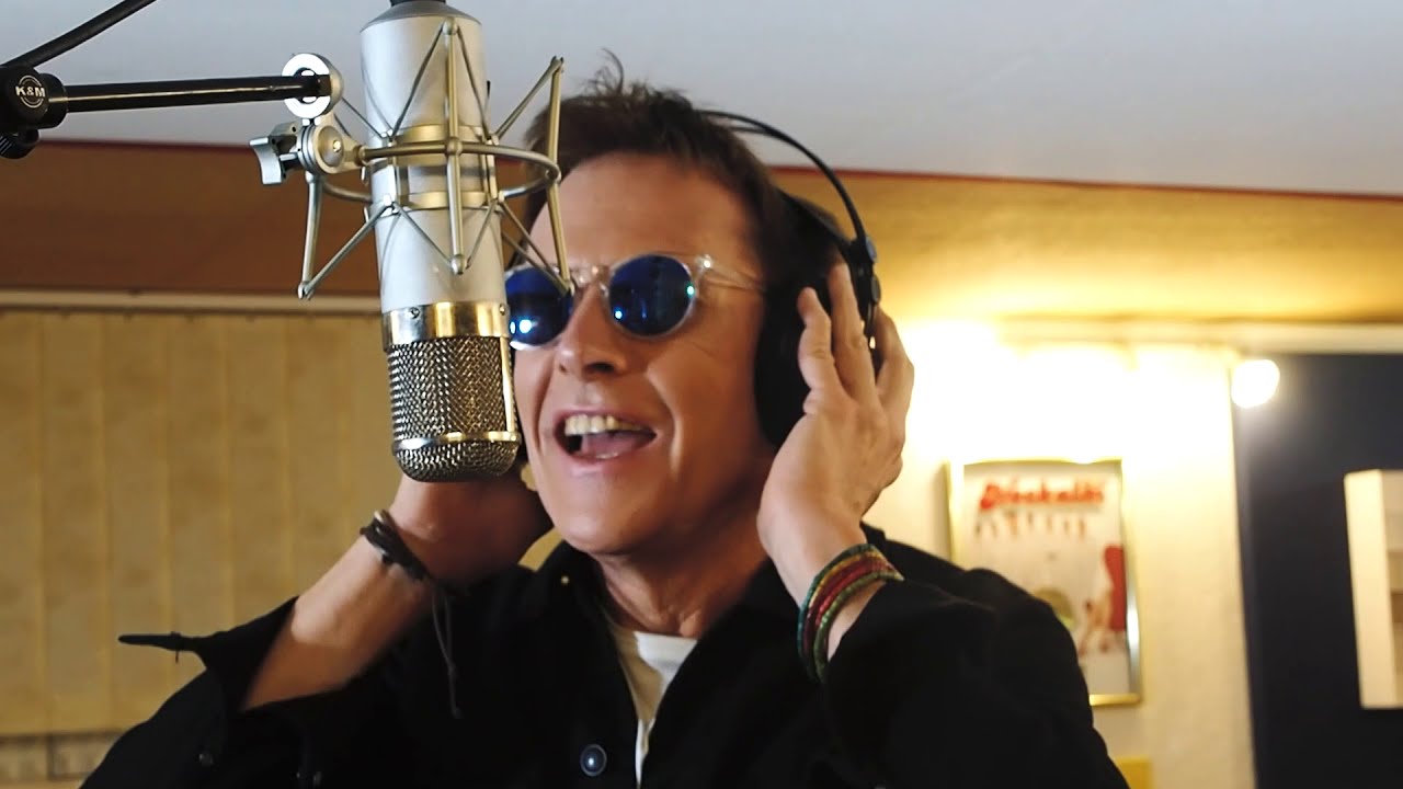 Alexander M. Helmer - Funkenfliegerblick (Offizielles Video) - YouTube