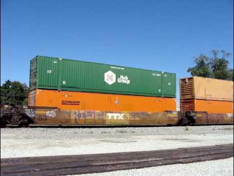 CP-149 thru Pewaukee, WI on 8-30-23 1x1x0 w/CP-8057 - CP-9820 - YouTube