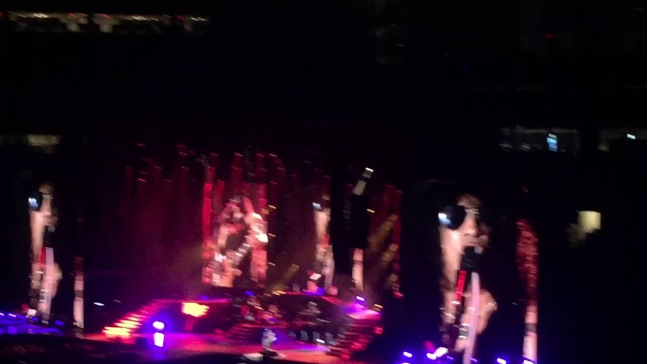 Slash talk box solo - YouTube