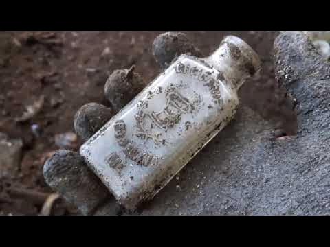 Antique Bottle Digging Dump Digging Adventure & Archaeology 1900s+ OLD BOTTLES - YouTube