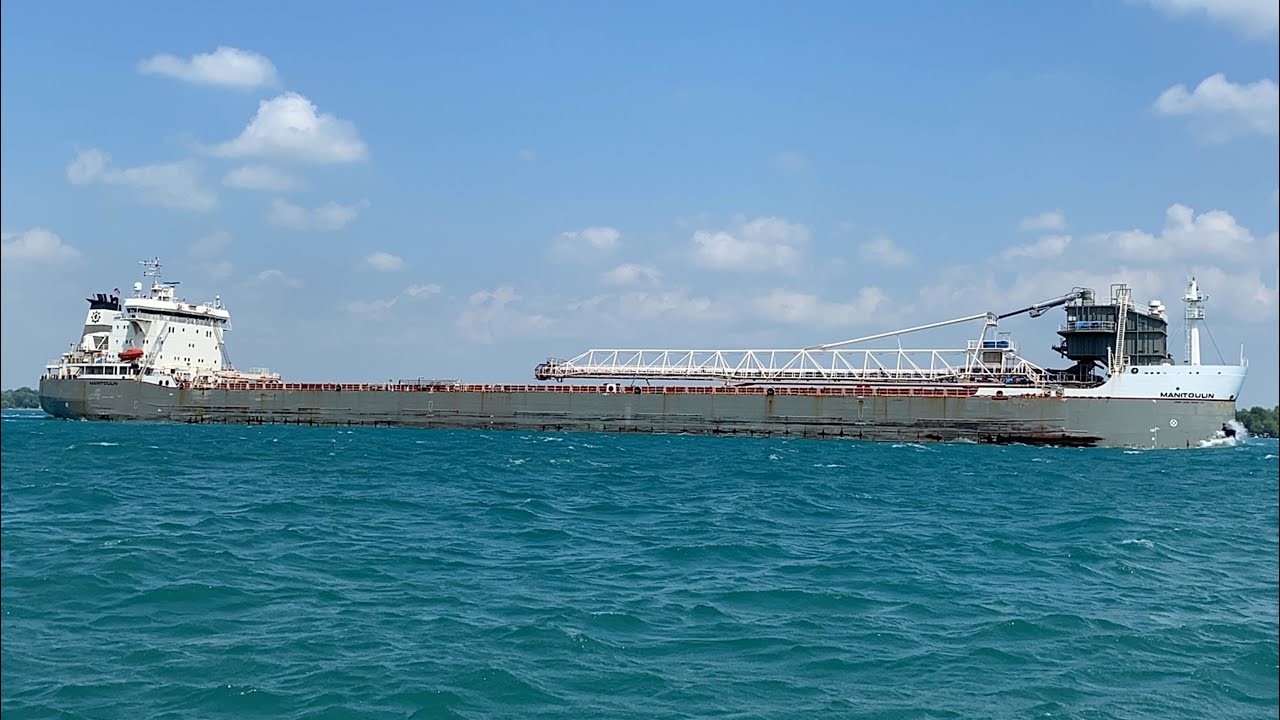 Lower Lakes Freighter Manitoulin - YouTube