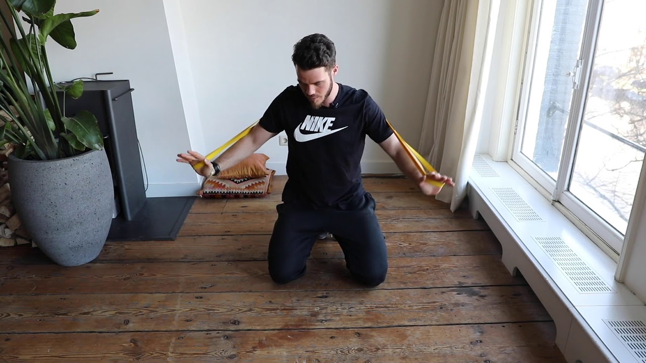 Push up (with band) - YouTube