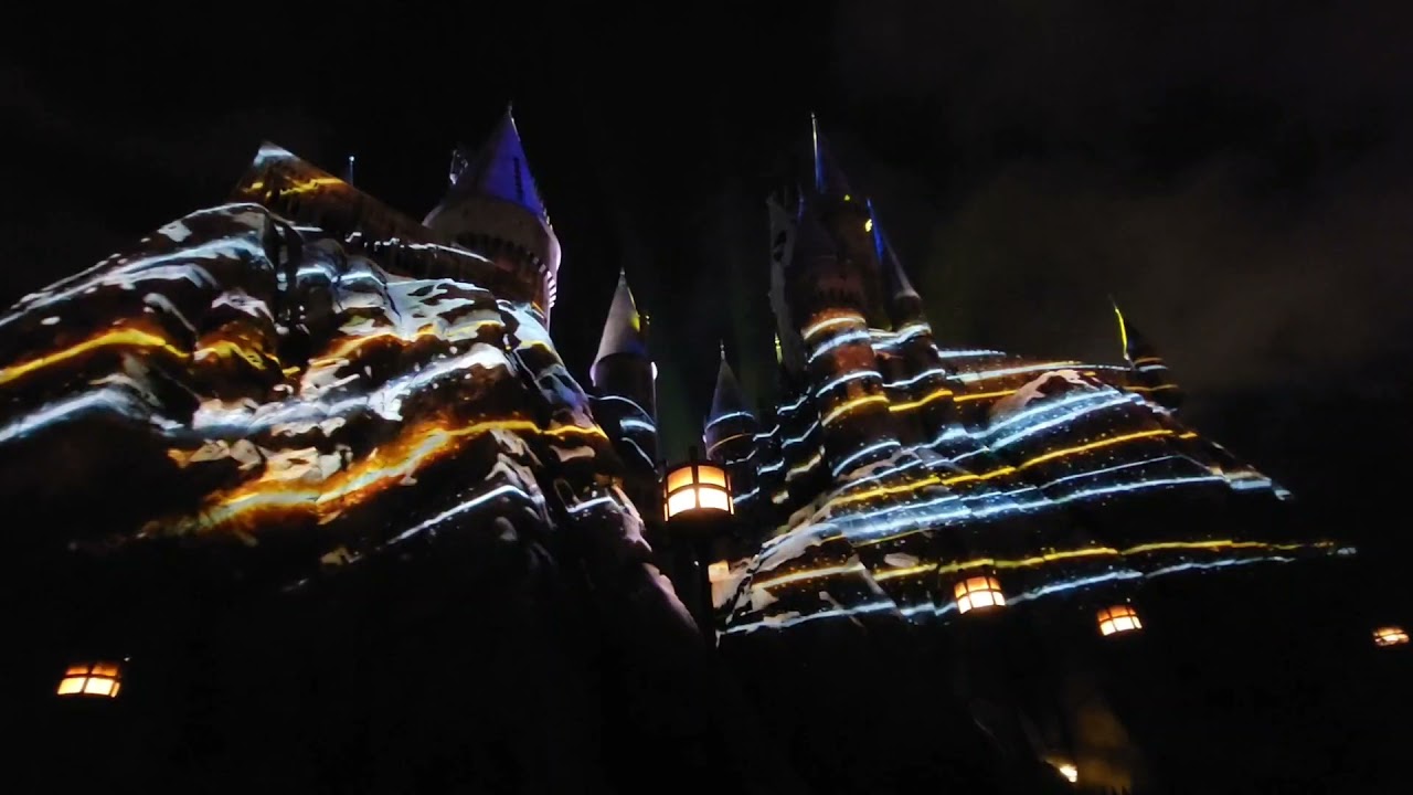 Universal Studios Hollywood Hogwarts Light Show YouTube universal-studios-hollywood-hogwarts-light-show-youtube