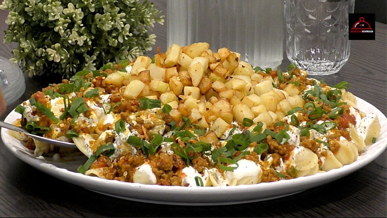 Pasta with Garlic Yogurt, Mince meat and Potatoes / ماکارونی افغانی با ...