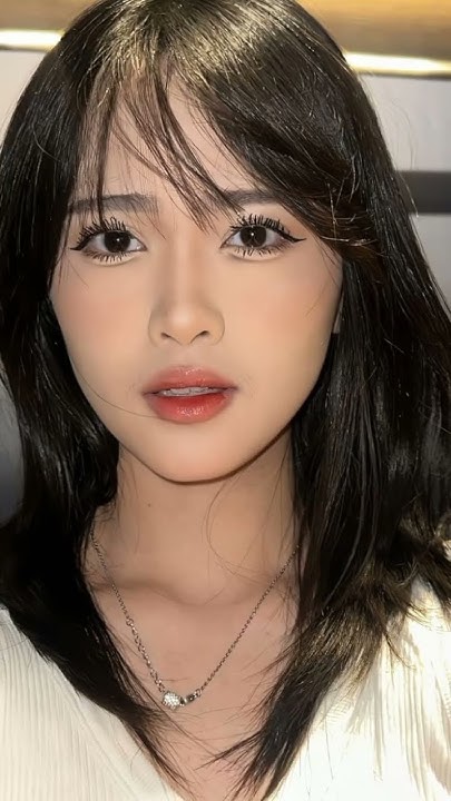 adel jkt 48 bagus beet suara nya 😍 - YouTube