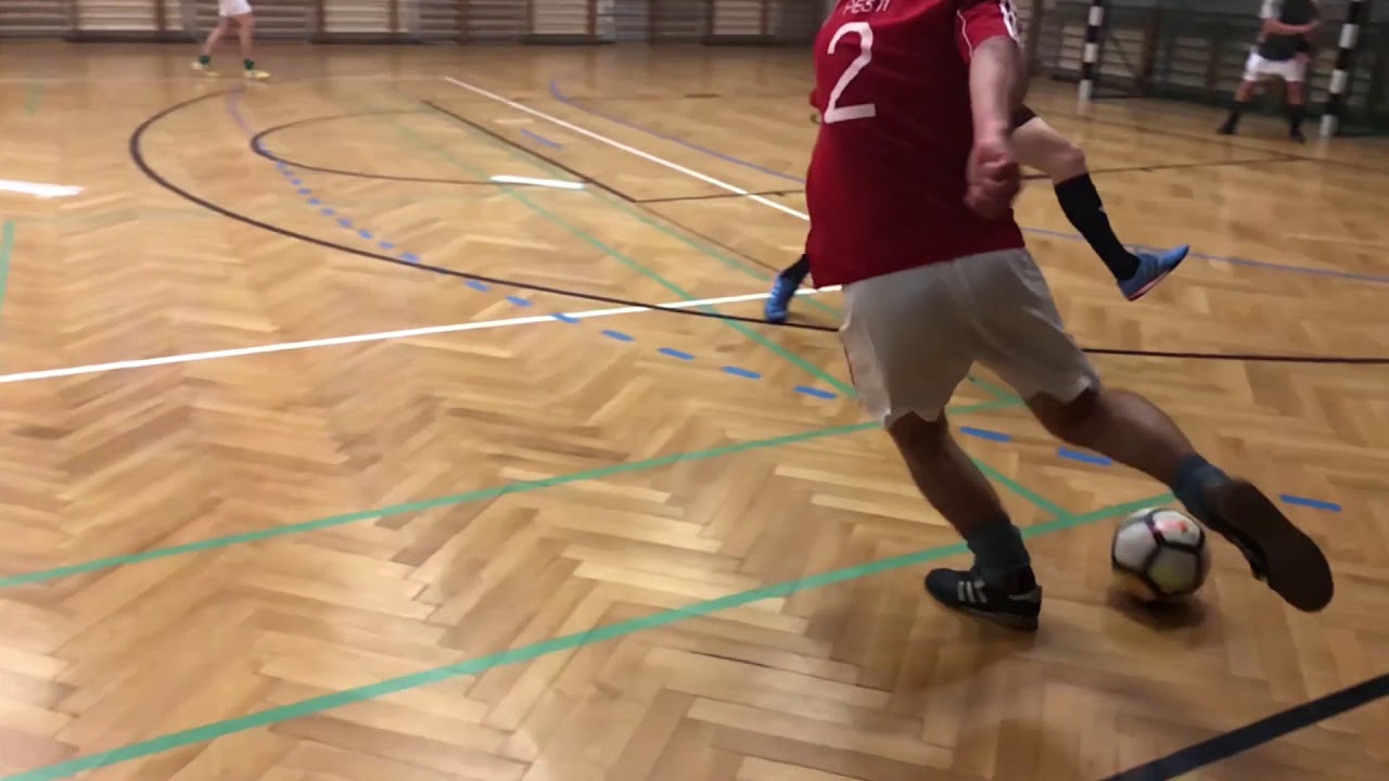 Slow motion video sample with iPhone 8 - YouTube