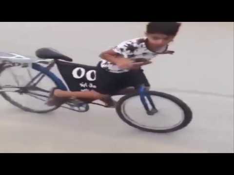 BİSİKLETLE DRİFT YAPAN ÇILGIN VELETLER !