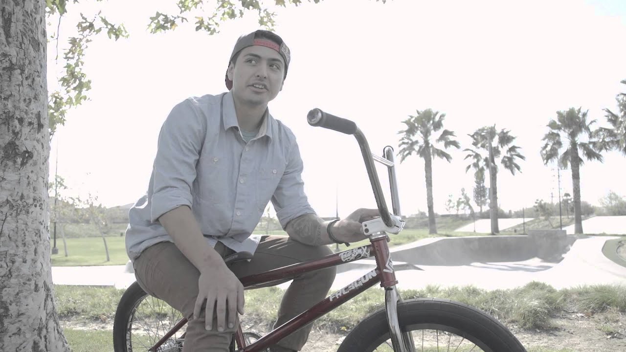 Dan Sandoval - Return to the Vans US Open of Surfing - YouTube