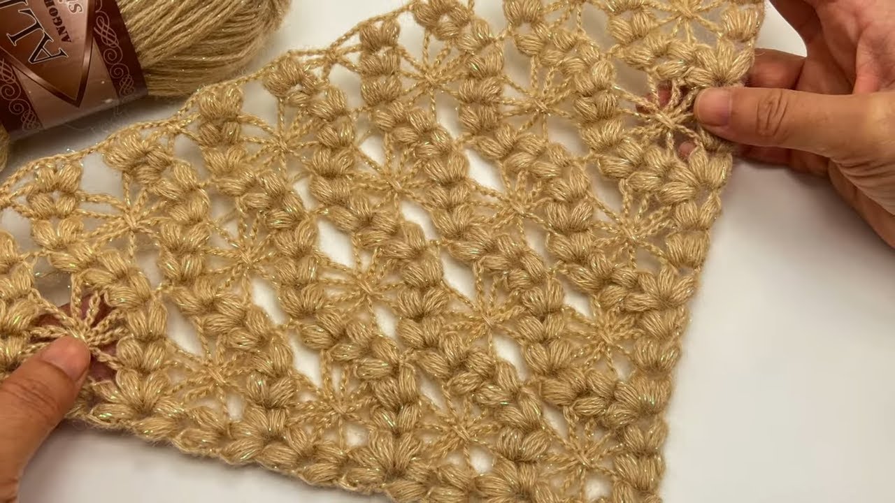 The most beautiful crochet triangle shawl models (close-up-detailed ...