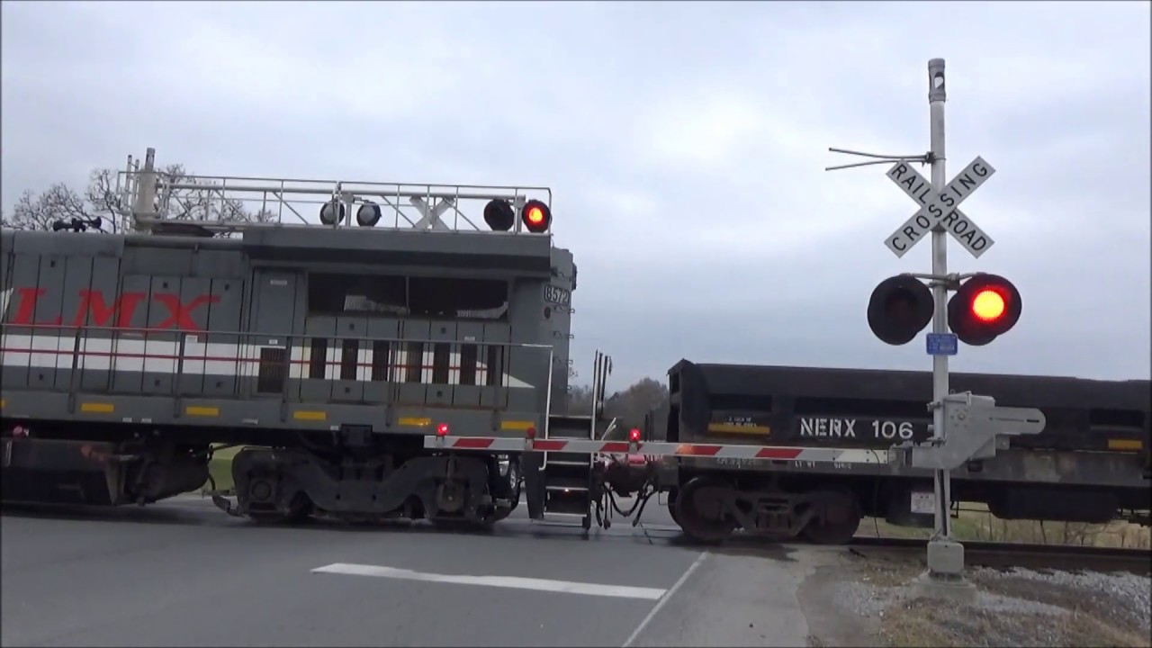 Maddox Simpson Parkway Railroad Crossing, Lebanon, TN - YouTube