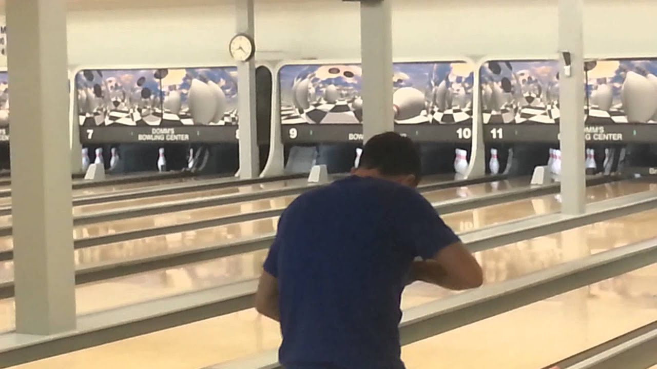 John The Angry DWARF Bowling a 300 Game - YouTube