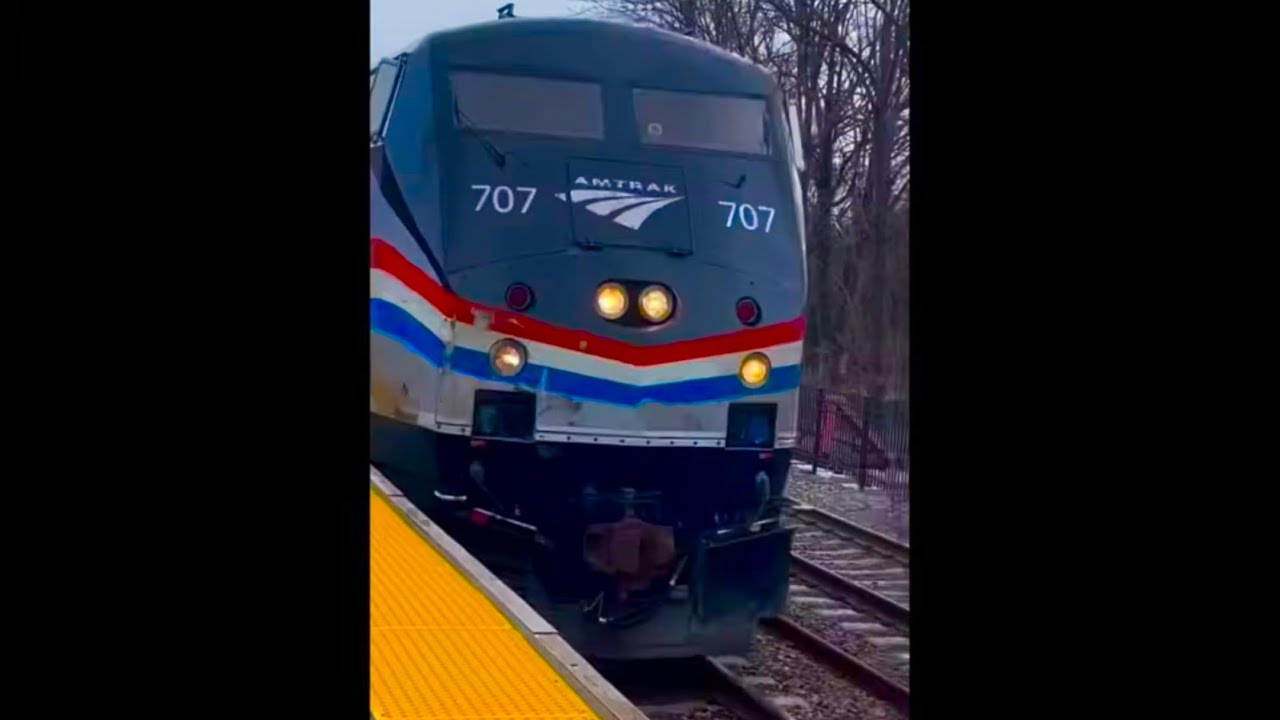 Amtrak Lake Shore Limited Train at New Hamburg train station - YouTube