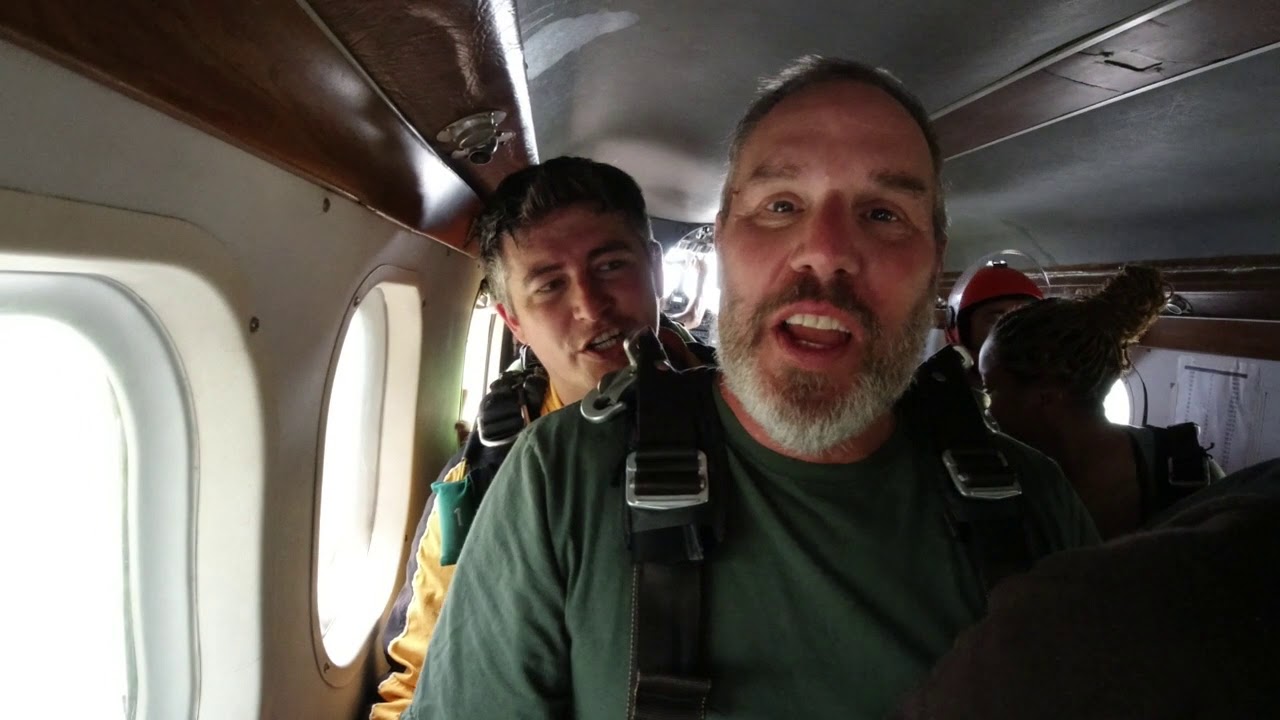 Another Successful Tandem Skydive at Skydive Tennessee with Donald ...