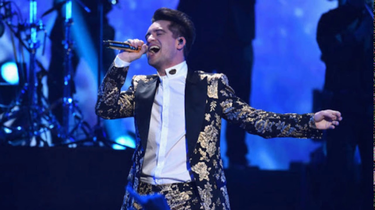 High Hopes (Live)-Panic! At The Disco (Whole Step Up-studio key) - YouTube