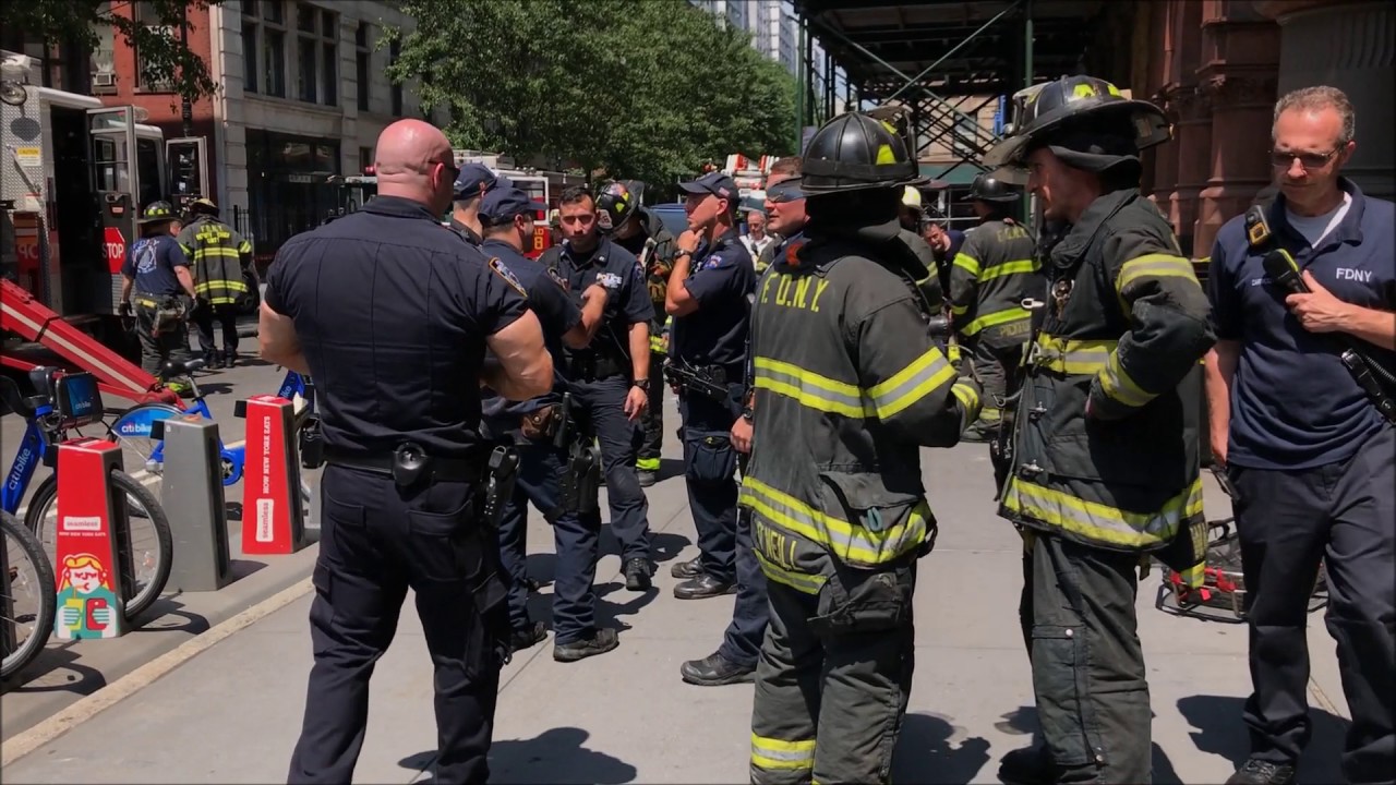 FDNY BOX 385 - FDNY, NYPD & EMS ON SCENE OF UNUSUAL RESCUE BOX WITH A ...