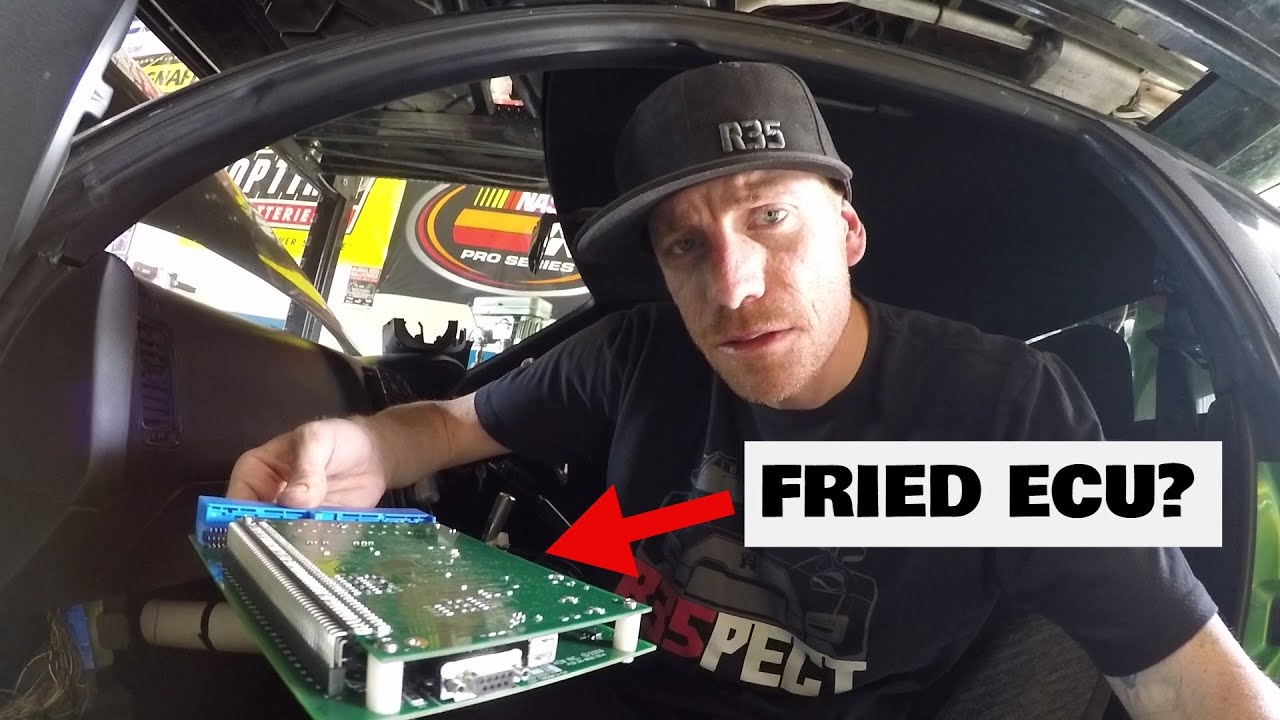 My R33 is BROKEN | Fried my ECU?! - YouTube