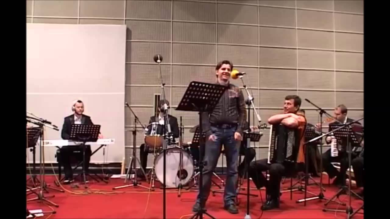 Edin Šarić - ''Vrbas voda nosila jablana'' - YouTube