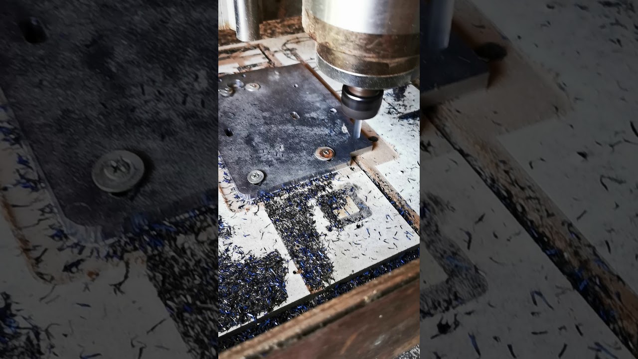 Router CNC - usinagem de aço - YouTube