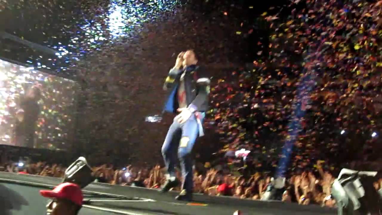 coldplay @ monterrey - lovers in japan ((HD)) - YouTube