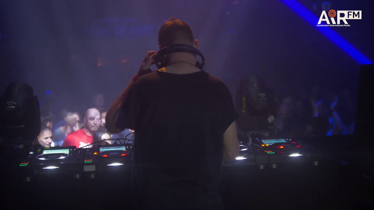 DJ Nick Warren on EDM in the Netherlands @ ADE 2017 - YouTube