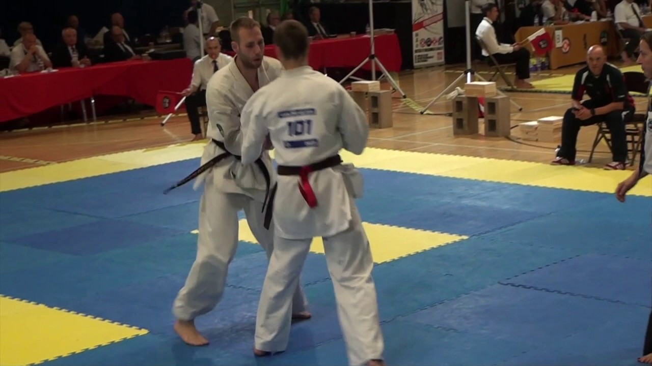British Karate Kyokushinkai 8th Cup of Europe Aleksandr Drozd v Kelvin ...