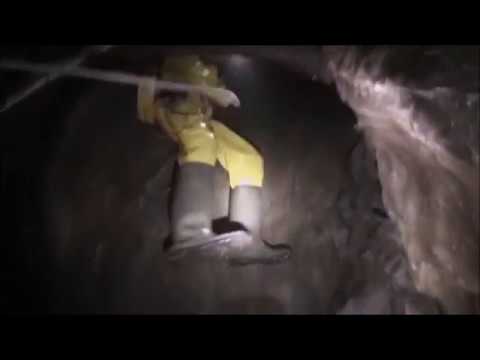 Orpheus Caving Club Titan - Peak Cavern Jan 2017 - YouTube