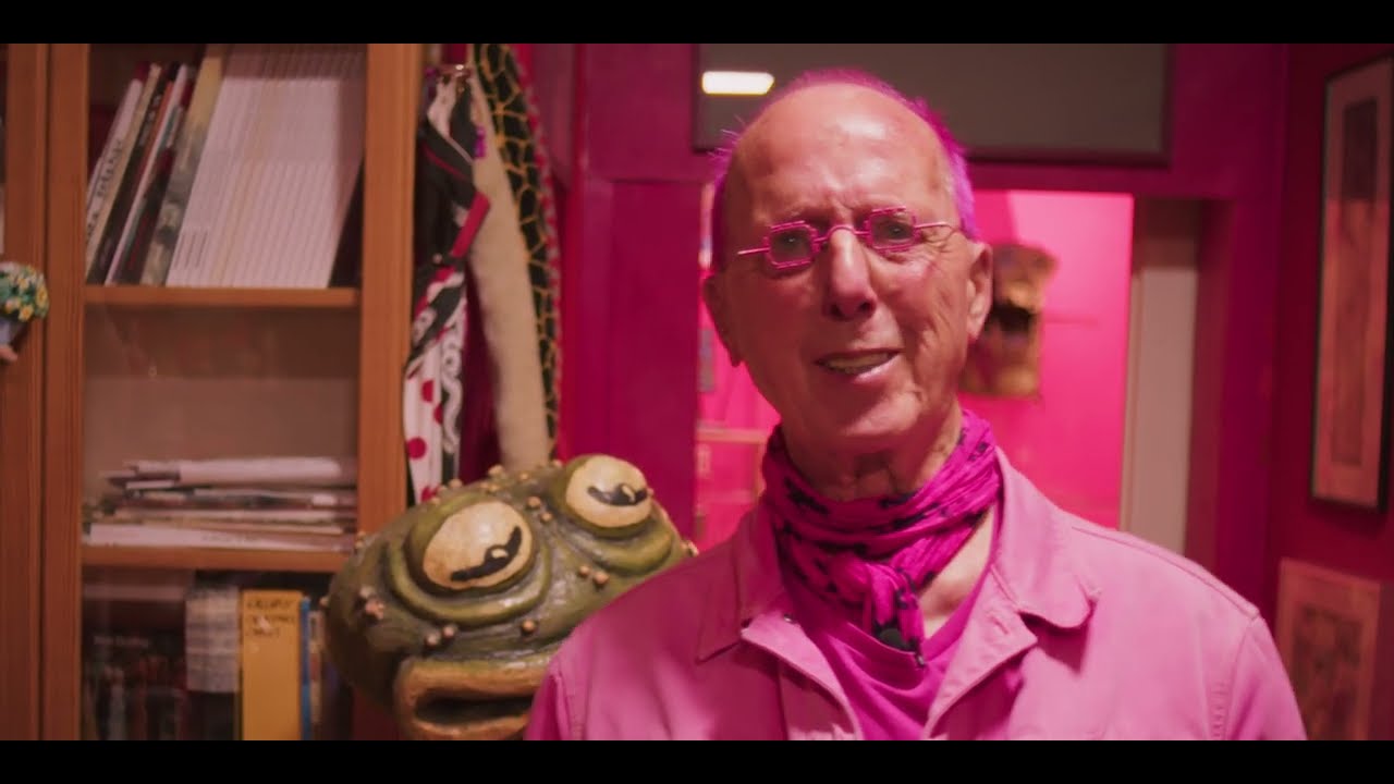 "Nicholas Treadwell: Art Collector" (2024) - Documentary Short - YouTube