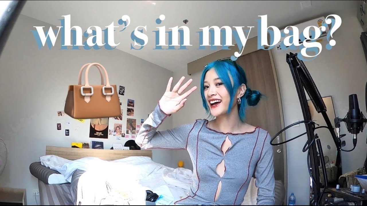 What's in my bag? 👜 มีอะไรในกระเป๋าฝ้ายบ้าง - YouTube