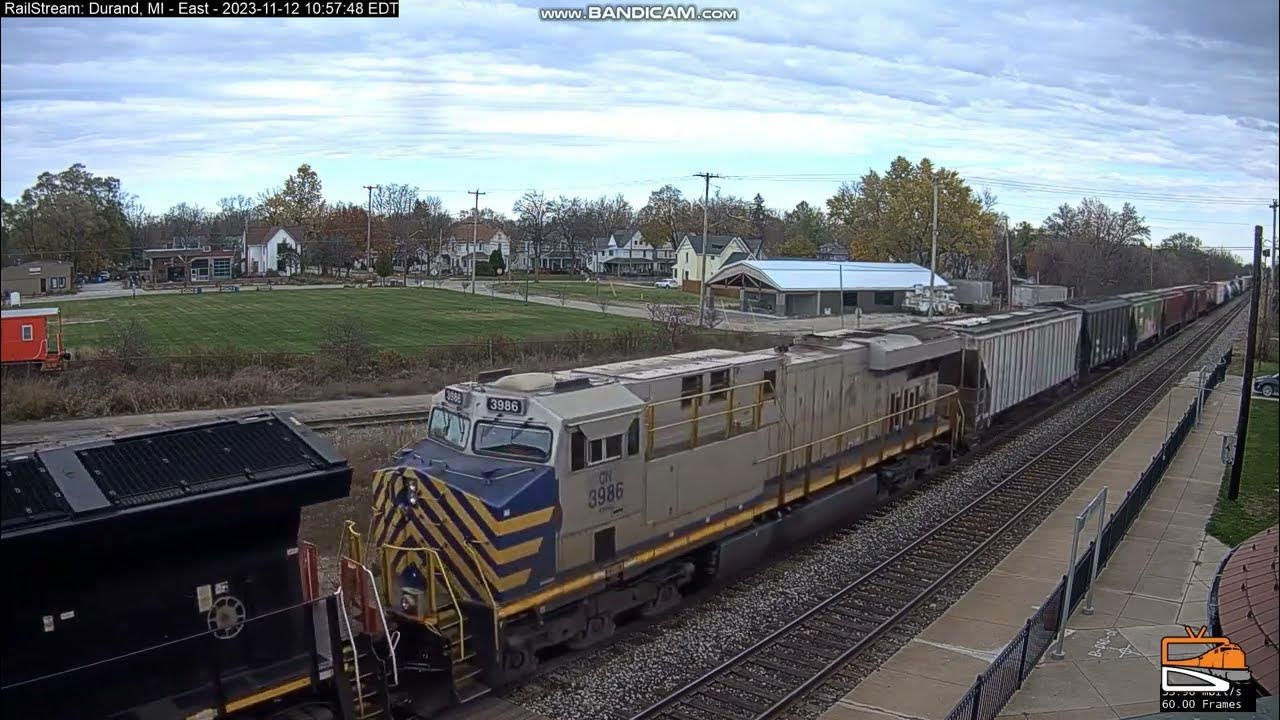 CN 3212 leads M395? WB Durand Railcam - YouTube