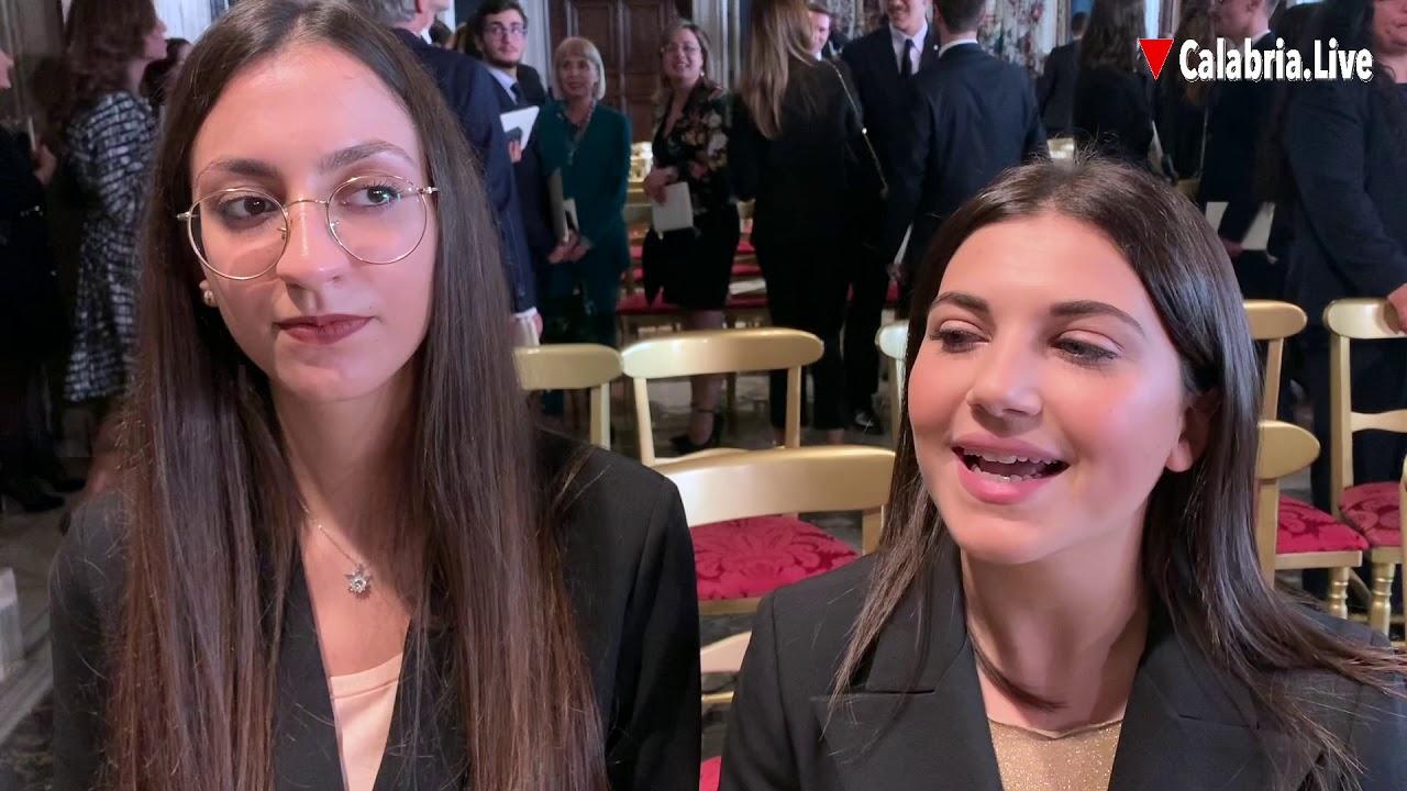 Anna Accorinti e Sofia Zanelli Alfieri della Repubblica - YouTube