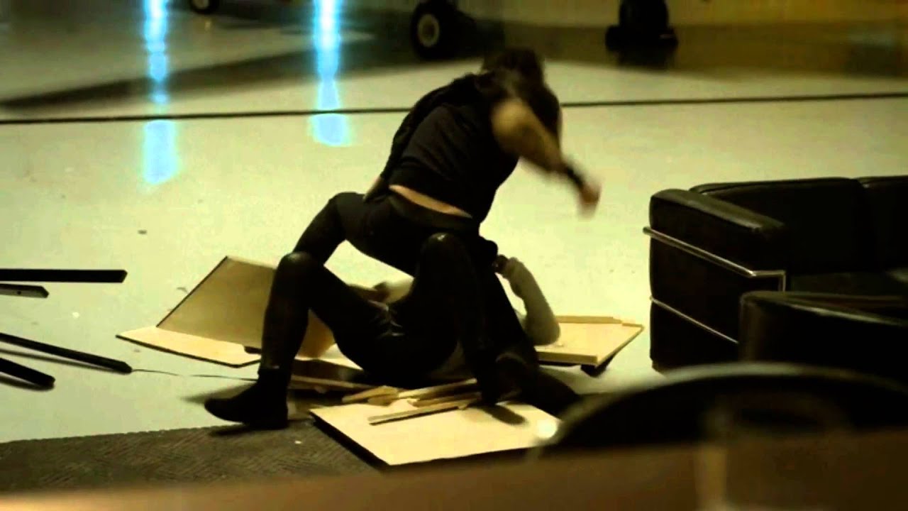 Daredevil - Elektra fight Jacques (HD 1080p) - YouTube