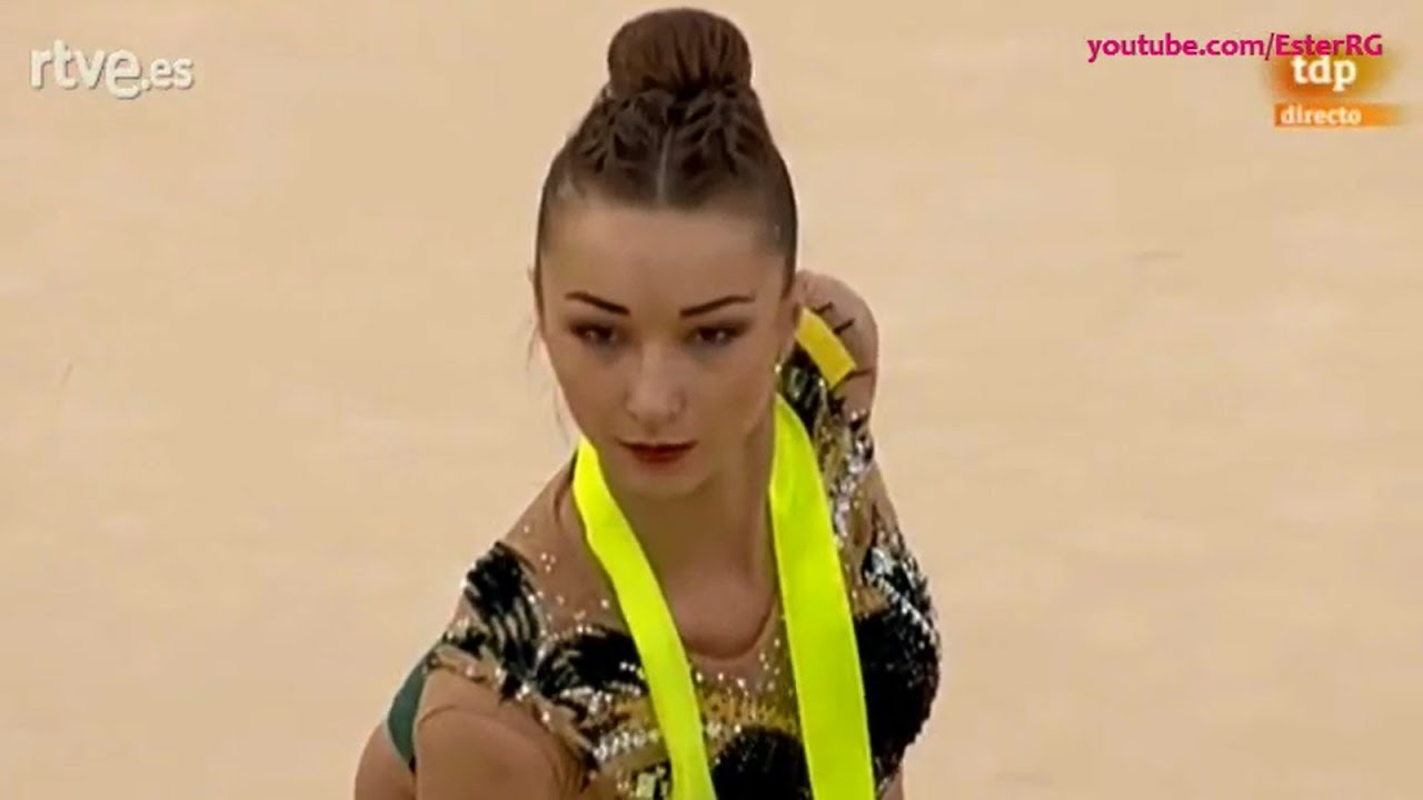 Victoria Mazur Ribbon AA - WC Guadalajara 2017 - YouTube