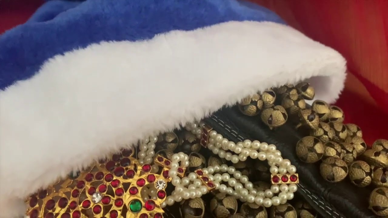 Happy Holidays! Jingle Bells🔔 classical Dance by students of Bina Menon ...