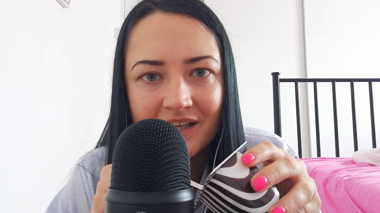🇨🇭ASMR 🇨🇭| Enjoying a Dessert | Tingly Whispers and Mouth Sounds | 🇨🇭 ...
