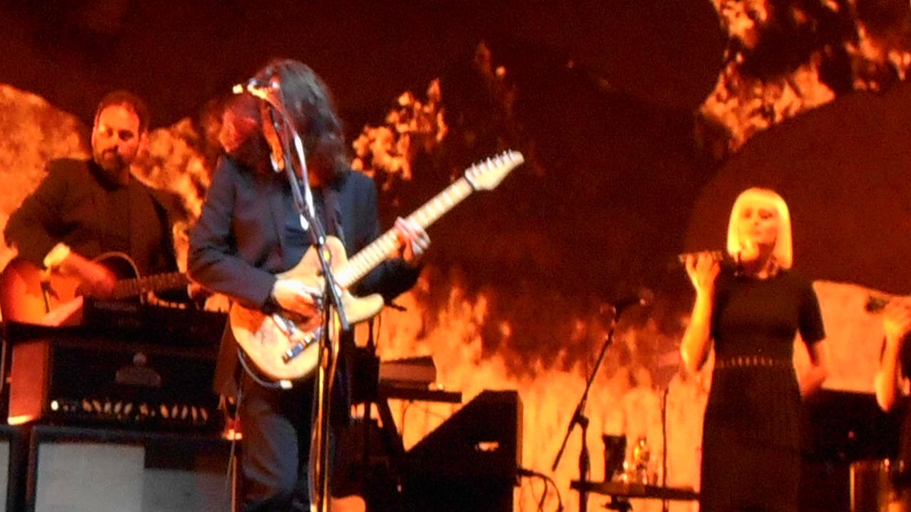 dave kilminster comfortably numb 6/7/17 san jose roger waters - YouTube