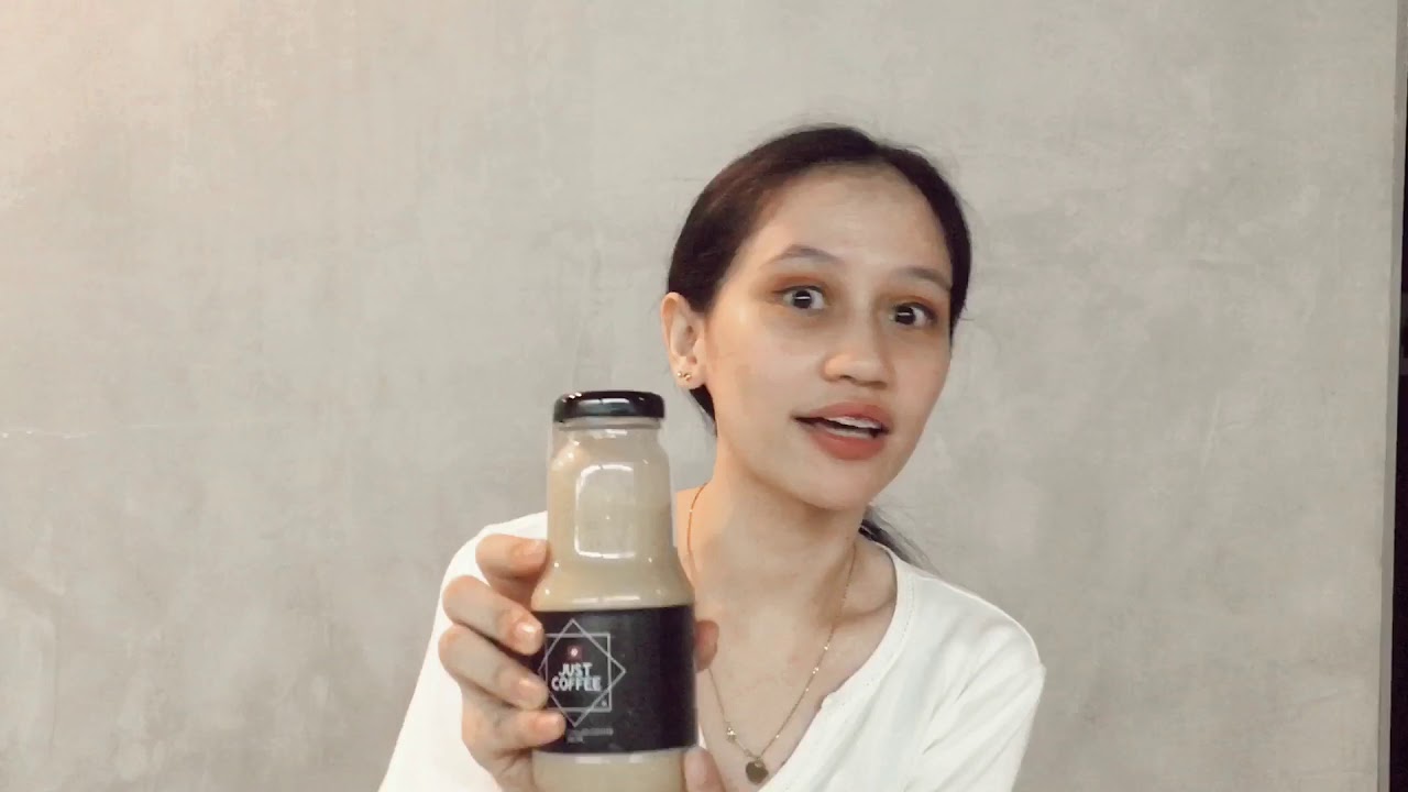 LESSON 19 - ACTIVITY 3 (Video on describing objects) - YouTube