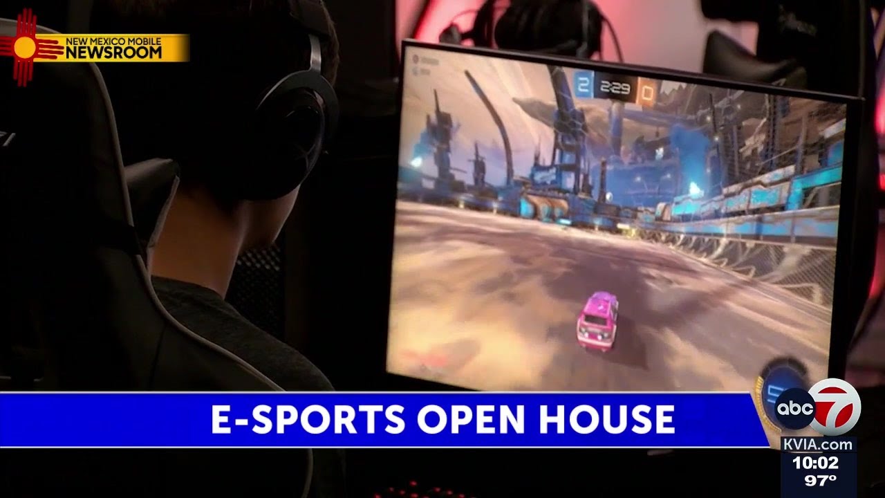 New Mexico State University E-Sports hosts open house - YouTube