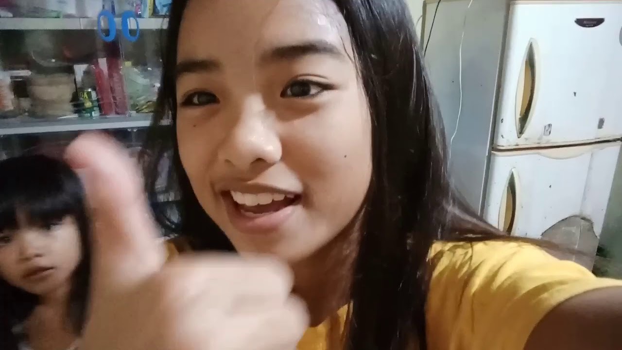 Keziah & Karia: Let's cook popcorn - YouTube