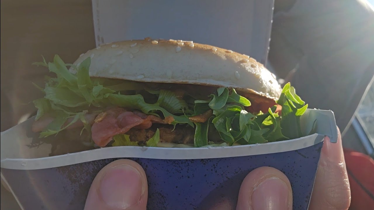 Mcdonalds bbq ranch stack - YouTube