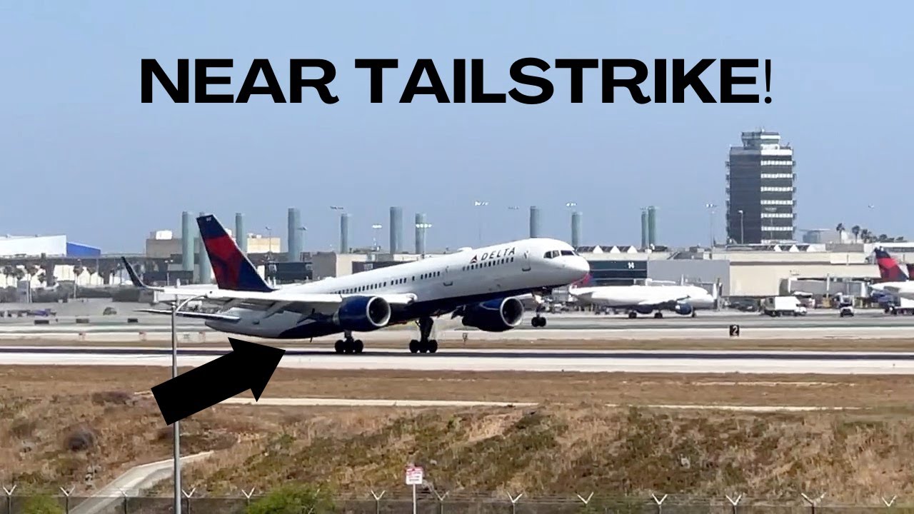 Delta 757 Near Tailstrike! - YouTube
