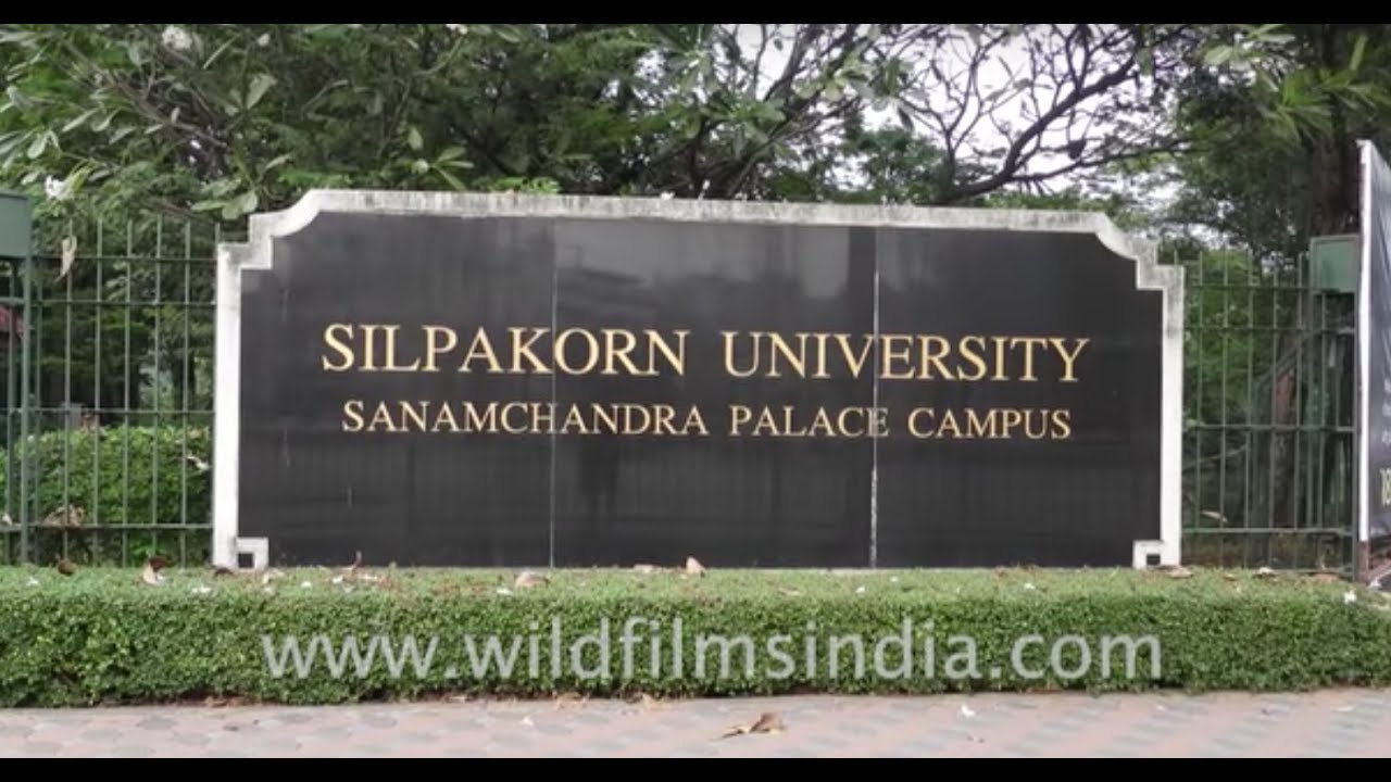 Silpakorn University, Sanamchandra Palace in Nakhon Pathom, Thailand ...