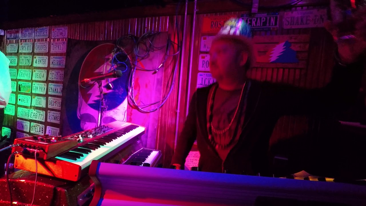 Cary St Cafe NYE 2020 - YouTube