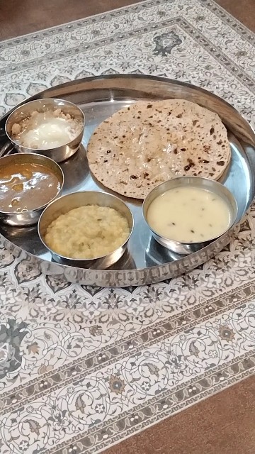 |today's recipe| village food| Gujarati kadhi khichdi recipe| khichdi ...