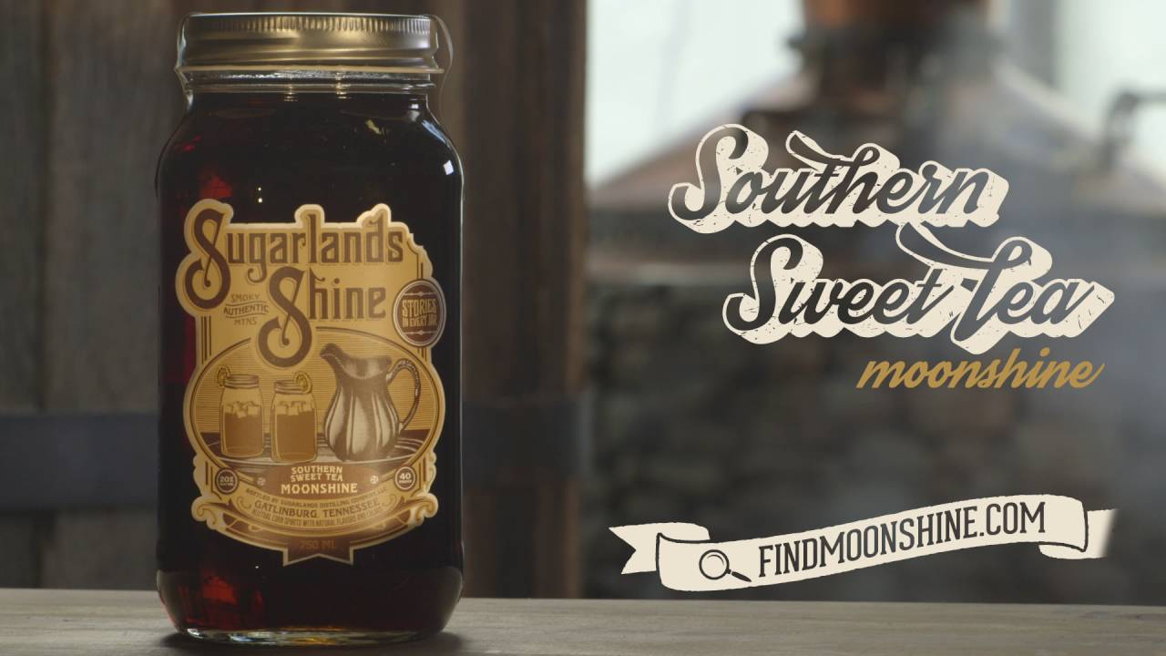 Southern Sweet Tea Moonshine! - YouTube
