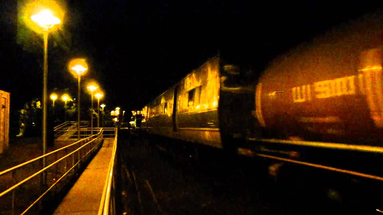 The LIRR Sandite Train and M3's in Mineola - YouTube