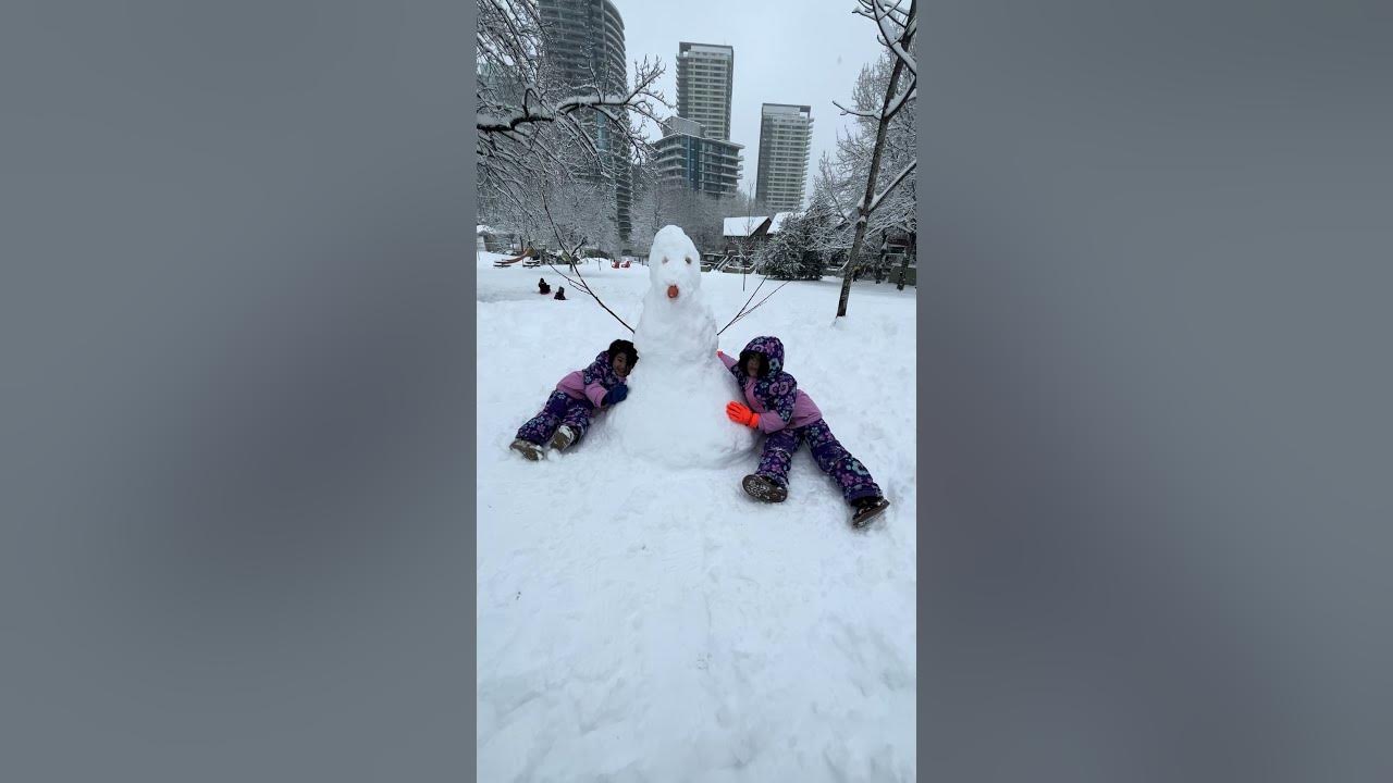 Lets make a snowman - YouTube