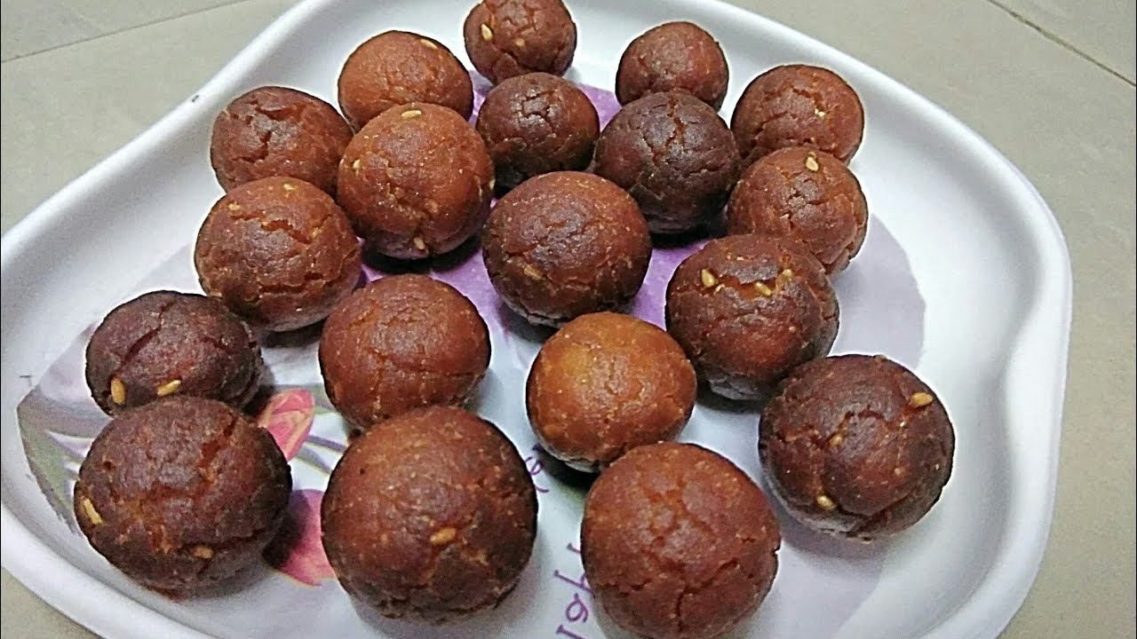 Traditional Snacks : Ellu Seedai(எள்ளு சீடை) - YouTube