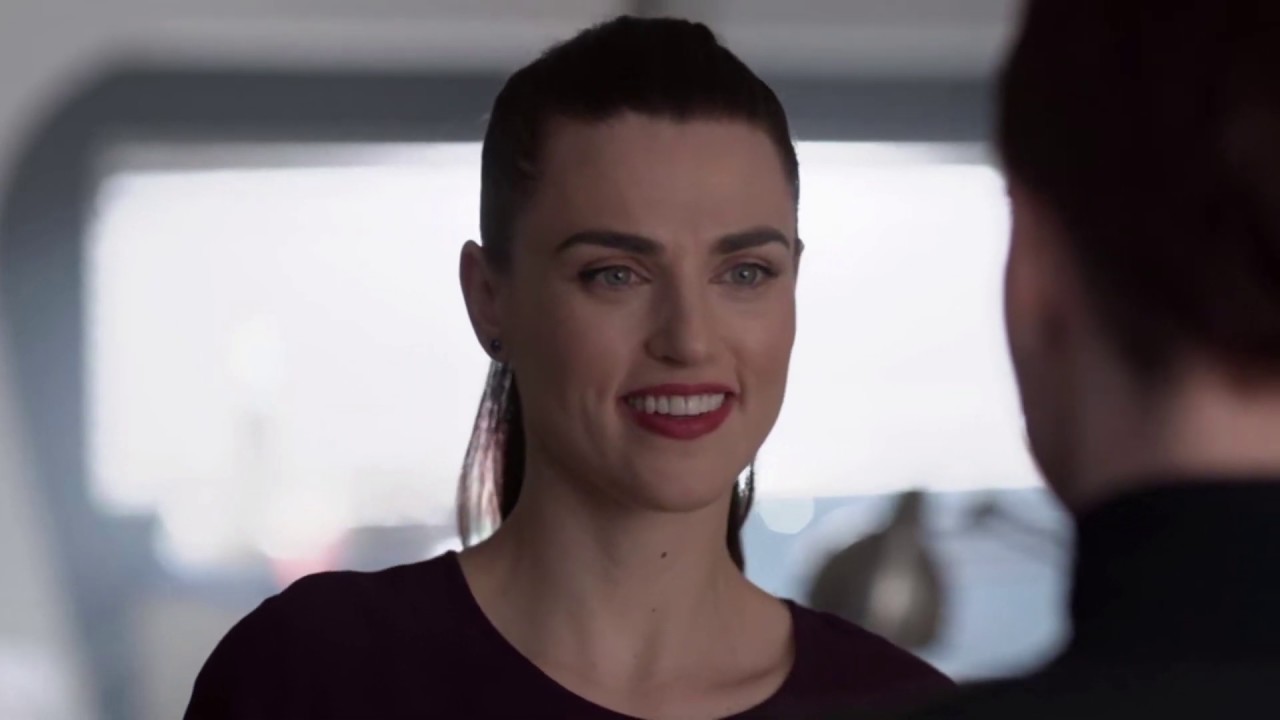 Supergirl 4x13 Alex Danvers and Lena Luthor scene 2 - YouTube